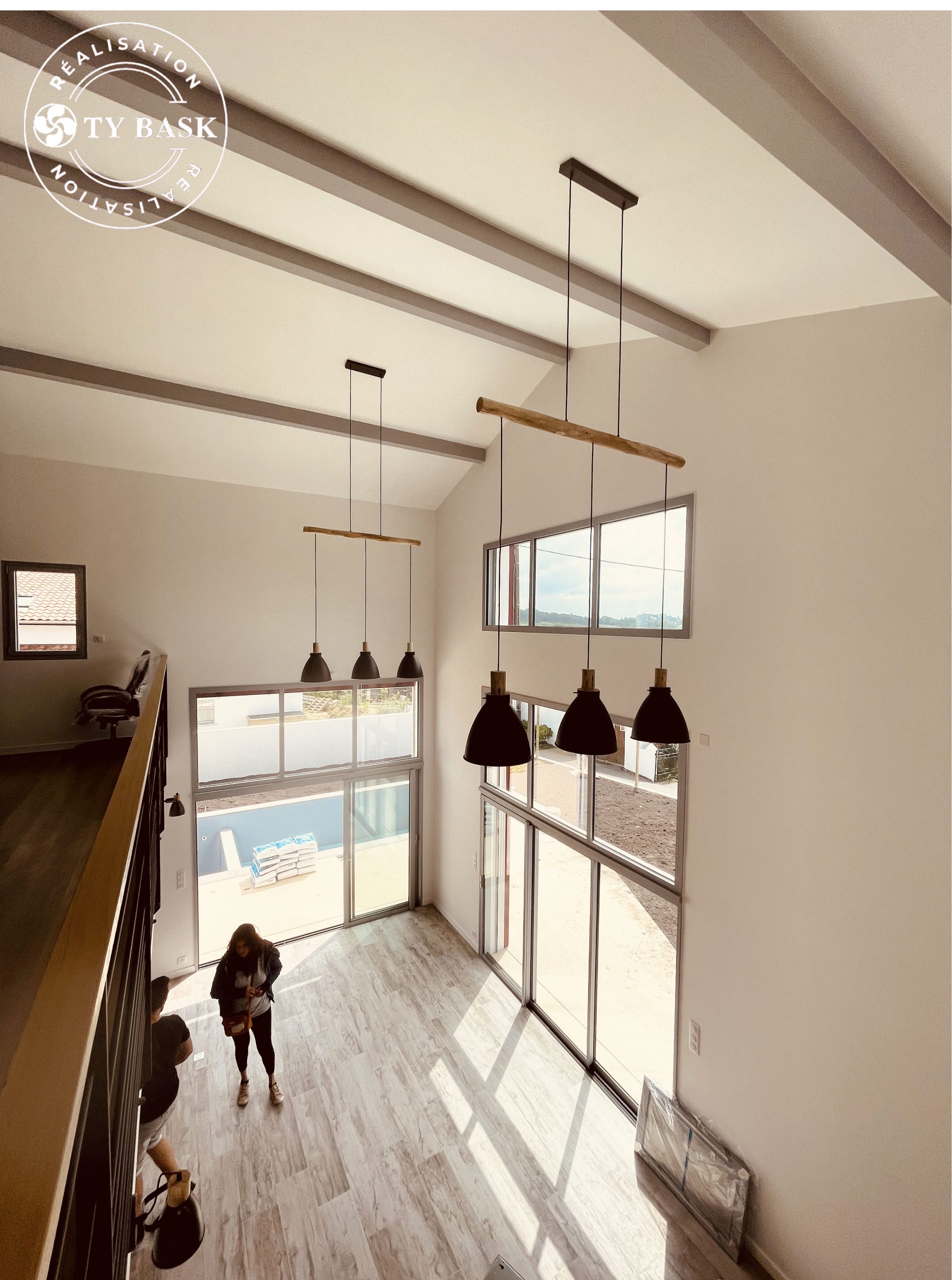 Pose d’un chassis fixe en aluminium de 3m