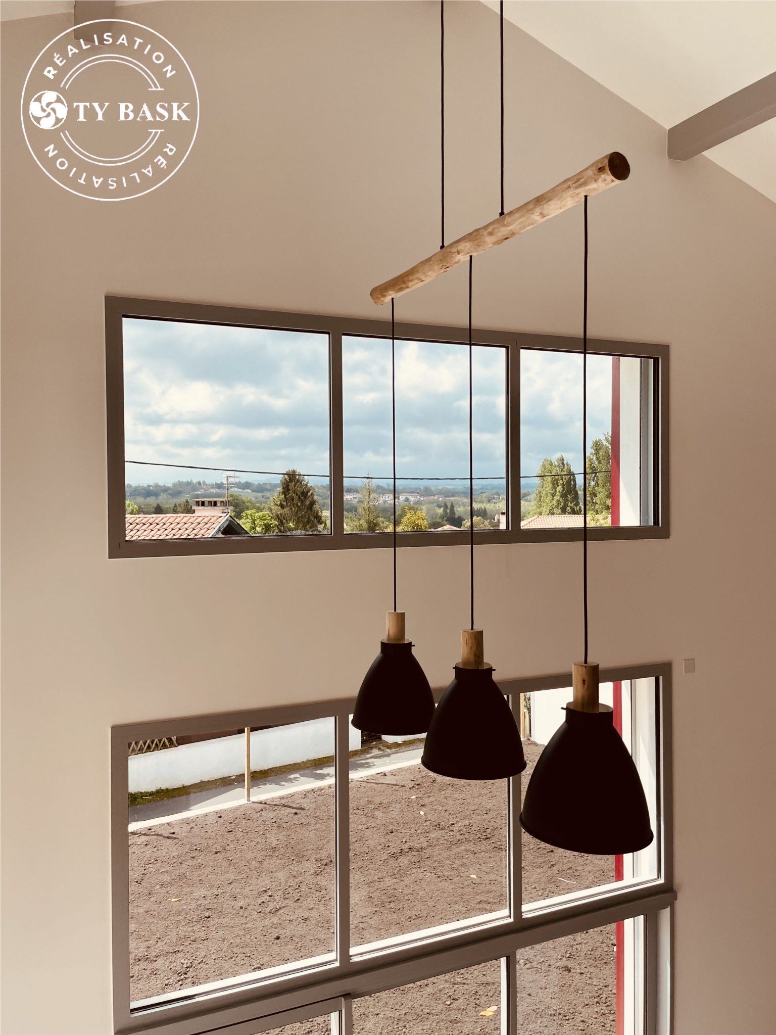 Pose d’un chassis fixe en aluminium de 3m